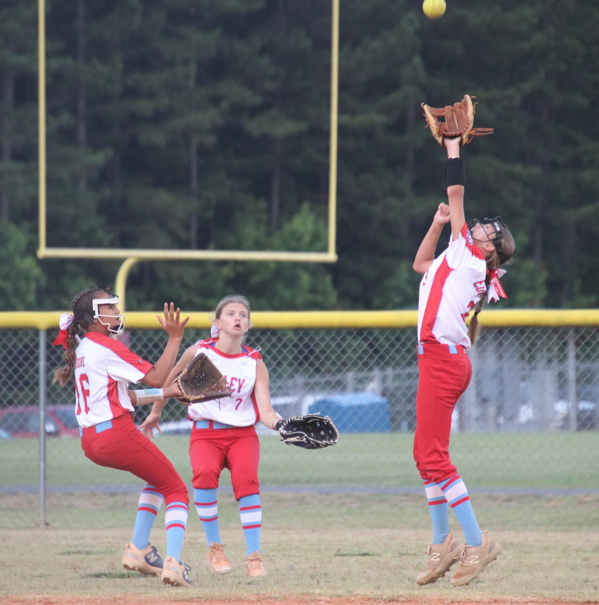 DISTRICT 5 DISPATCH: Dudley 10-12 softball all-stars defeat Warner ...