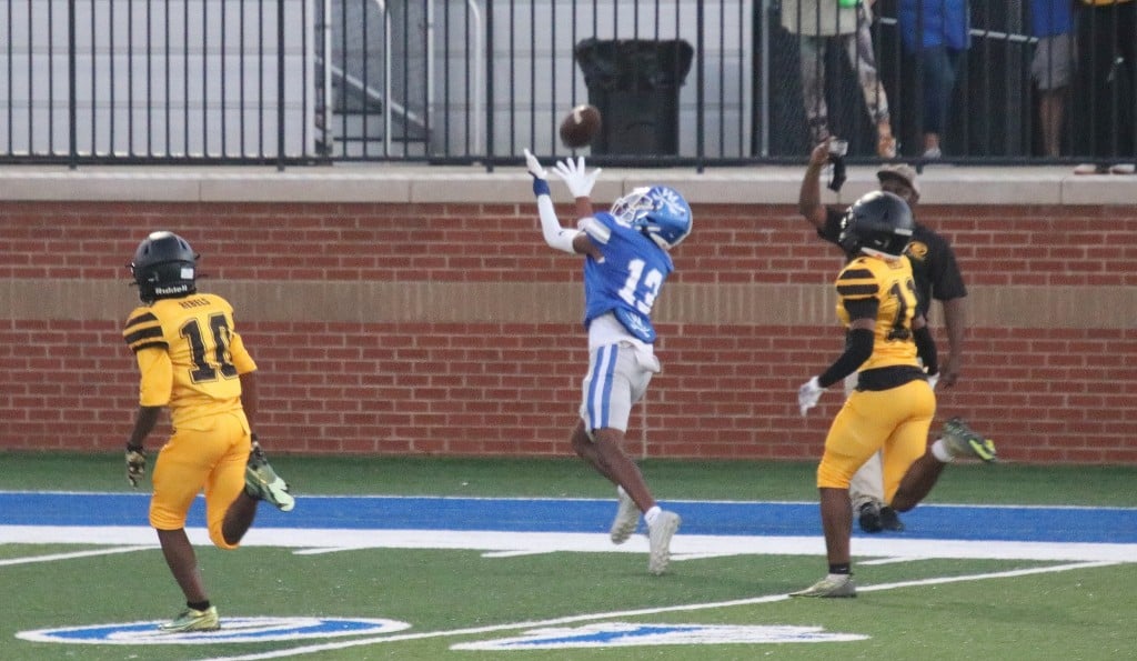 FOOTBALL: Pollock's passing polished, West Laurens defense delivers ...