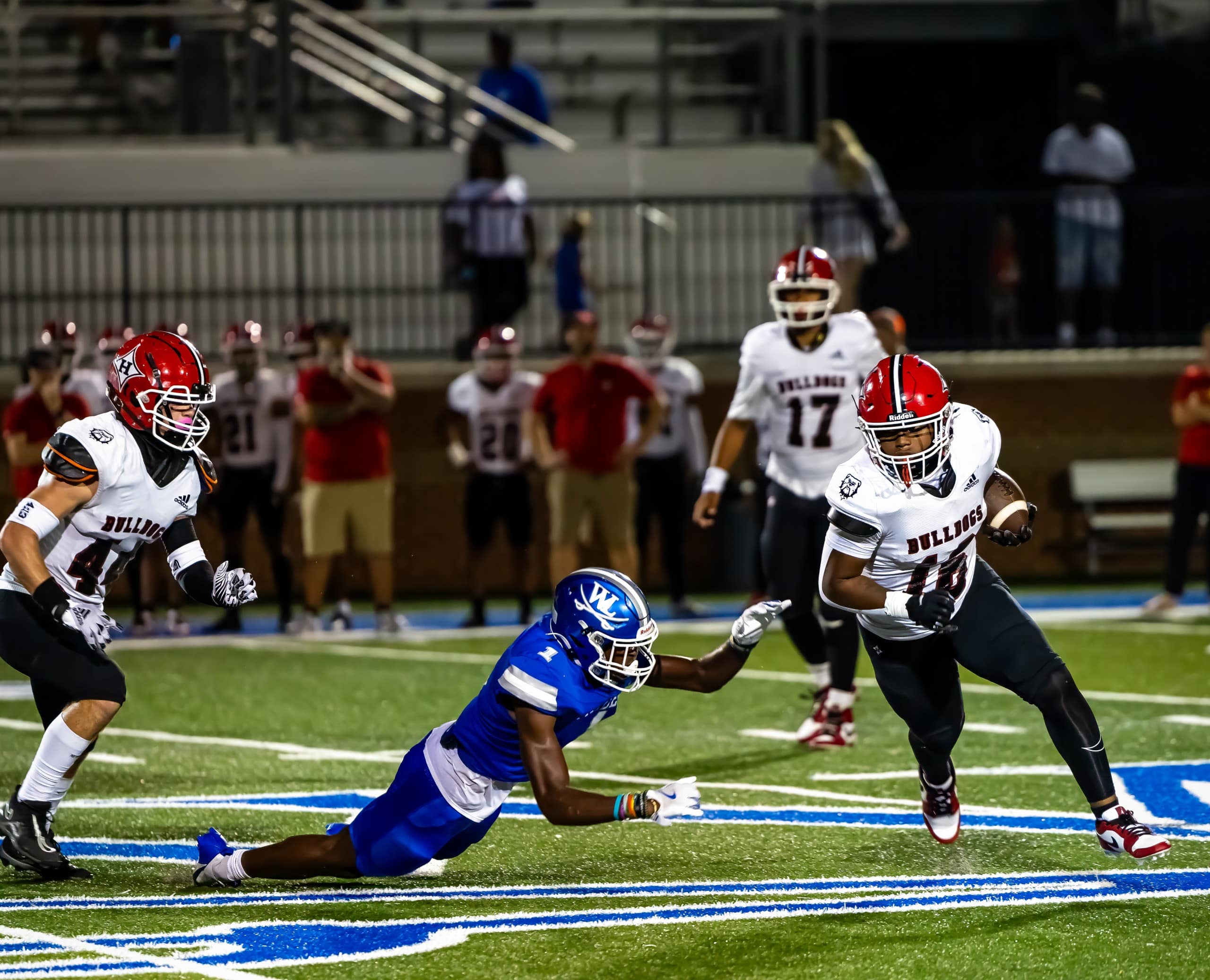 FOOTBALL: Four-touchdown third quarter helps Harlem hand West Laurens ...