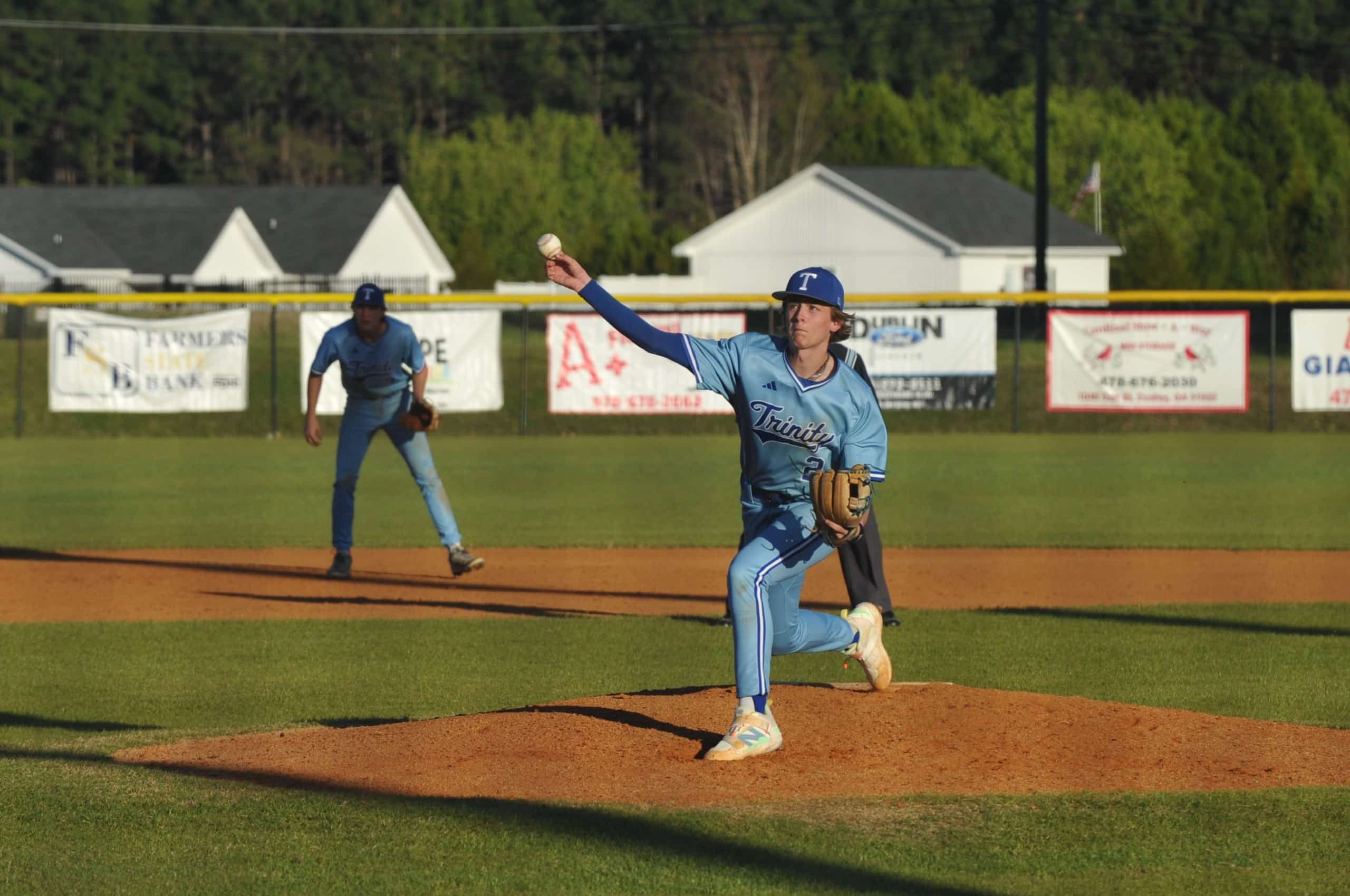 BASEBALL: Trinity rebounds to rout Windsor – Courier Herald Today