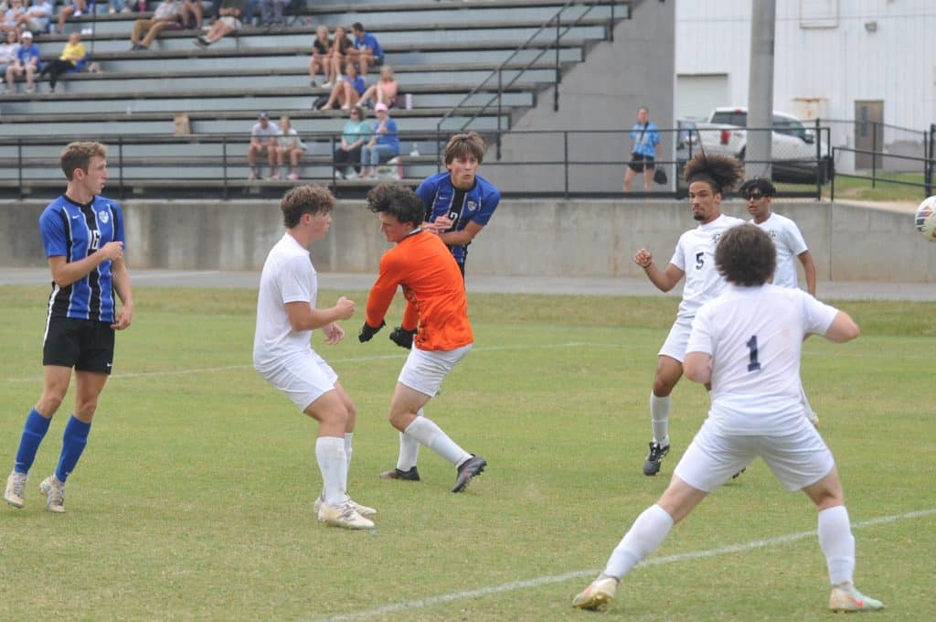SOCCER: Trinity boys start slow, finish strong in first-round win over ...